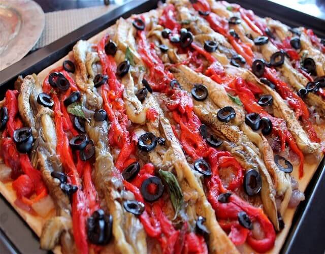 Receta de Coca de recapte Deliciosa y fácil - QueApetito.com