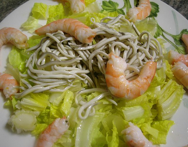 Receta de Gulas con gambas